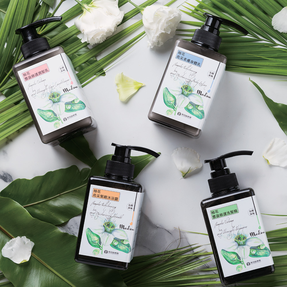 柚花亮采緊緻沐浴露